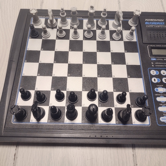 Kasparov | Toys | Vintage Kasparov Alchemist Electronic Computer Chess ...